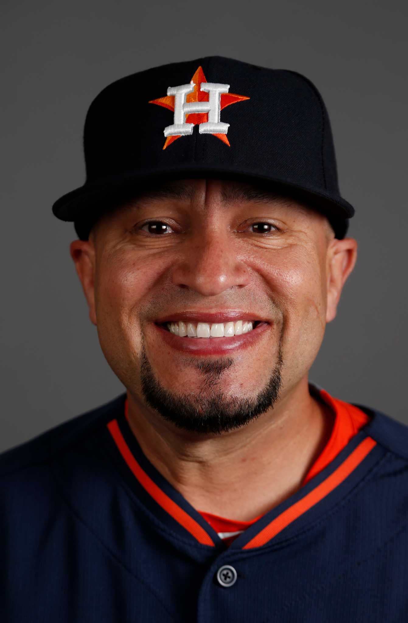 Astros' snake prank brings Sunshine to all but jumpy target