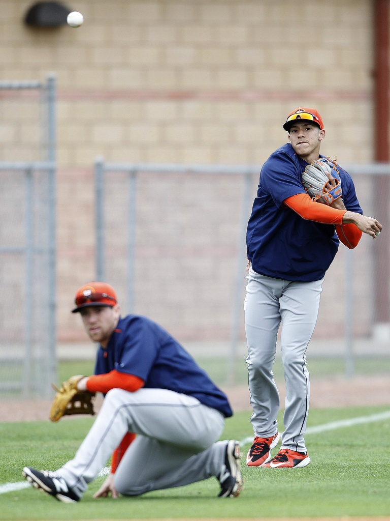 Astros option Nolan Fontana, Andrew Aplin; Tony Kemp reassigned