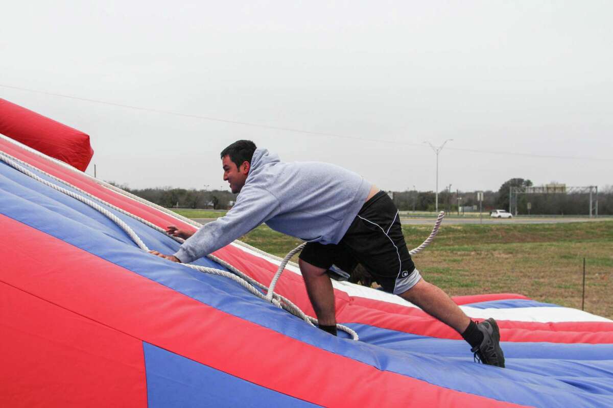 ThrillSeeker 5K Stunt Run brings inflatable stunts, fun to charity ...