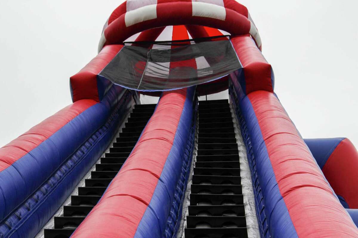 ThrillSeeker 5K Stunt Run brings inflatable stunts, fun to charity ...