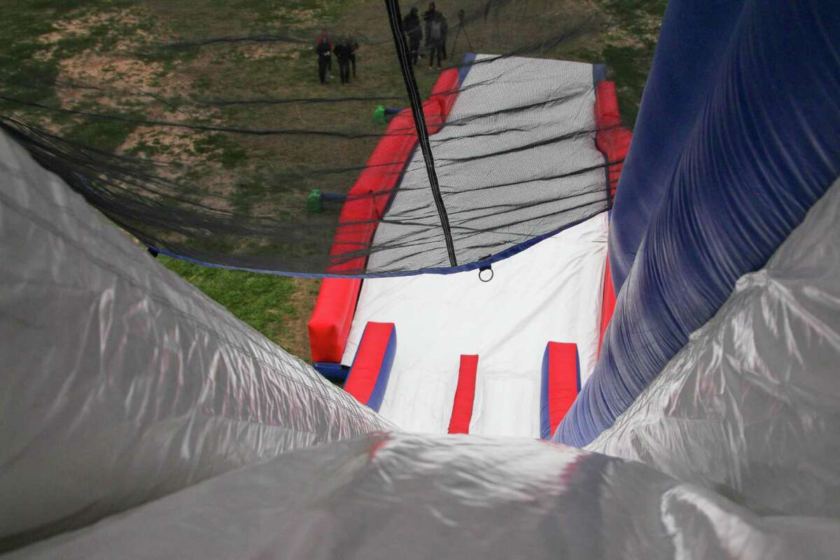 ThrillSeeker 5K Stunt Run brings inflatable stunts, fun to charity ...