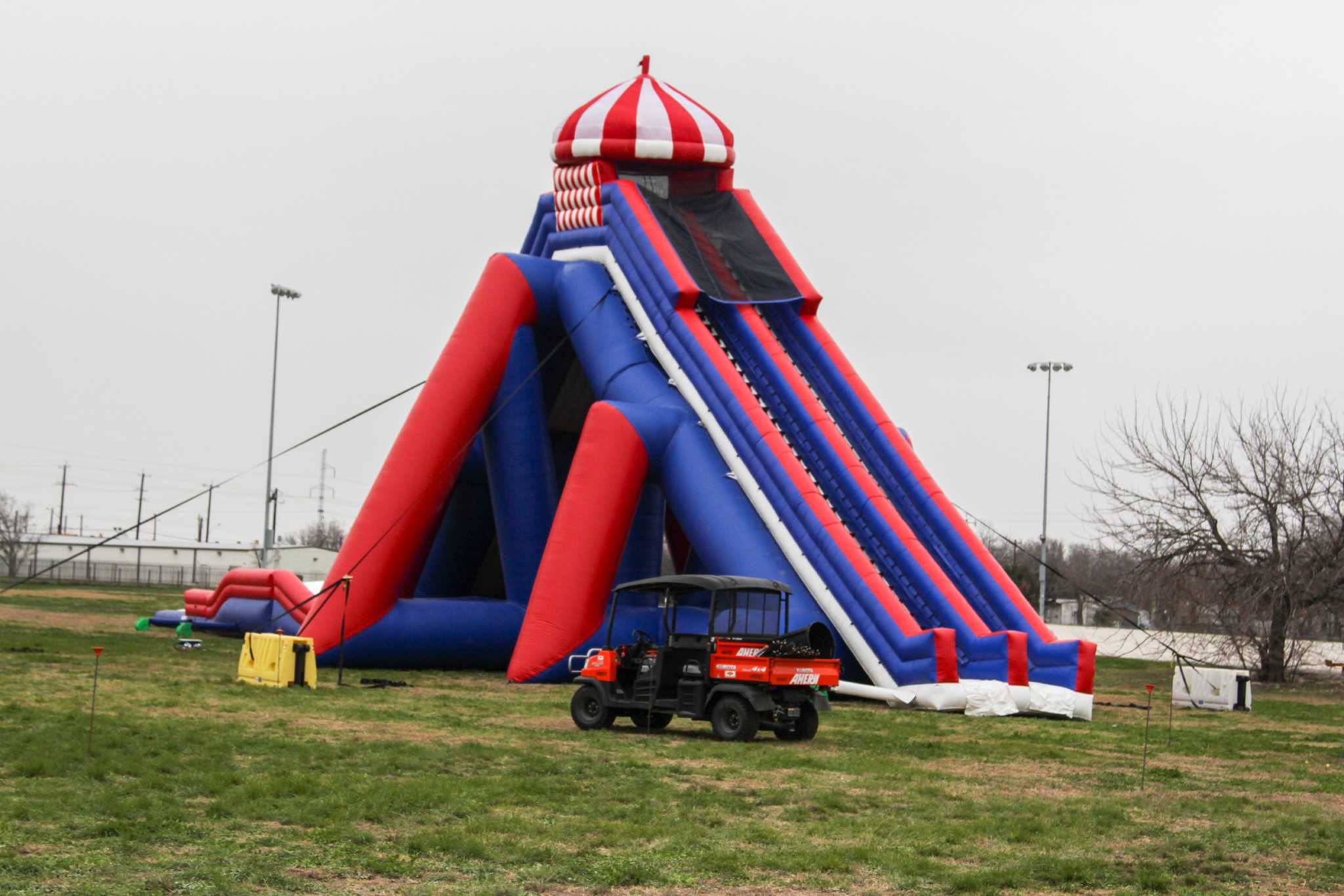 ThrillSeeker 5K Stunt Run brings inflatable stunts, fun to charity ...
