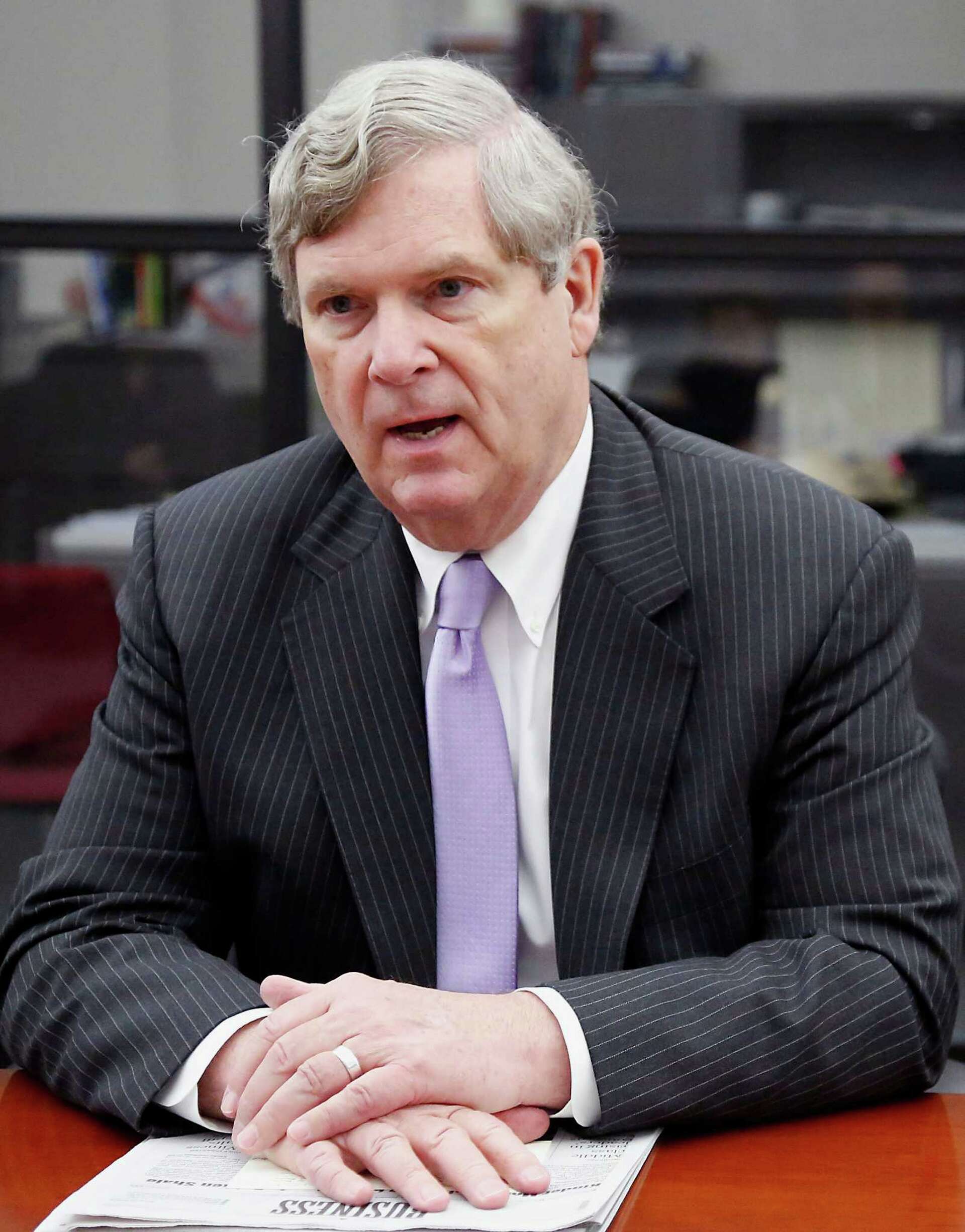 Agriculture secretary champions the biofuels industry