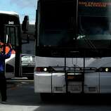 Apple, Yahoo, eBay, Zynga, Genentech bus drivers vote to unionize - SFGate