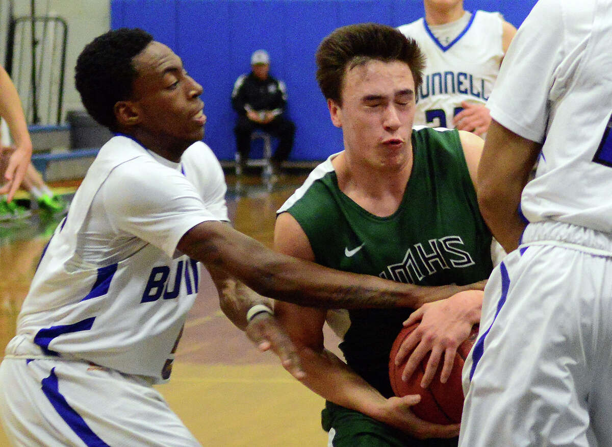 Bunnell makes quite an impression in SWC playoff opener