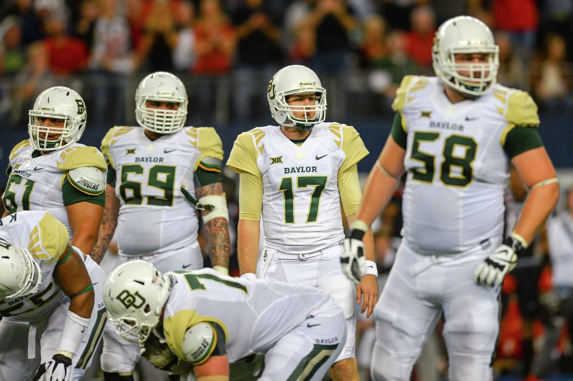 Russell’s freakish athletic talents give him best shot at starting QB job