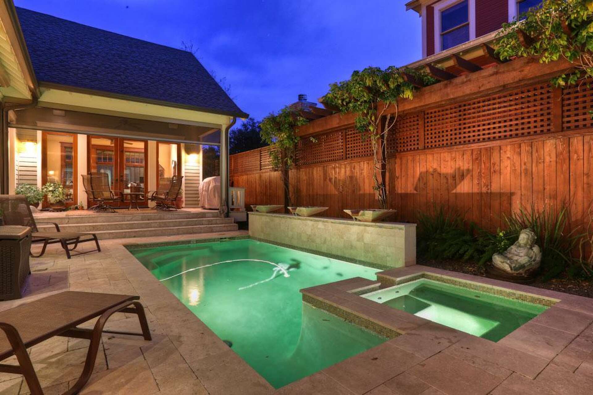 Home types we associate with Houston neighborhoods