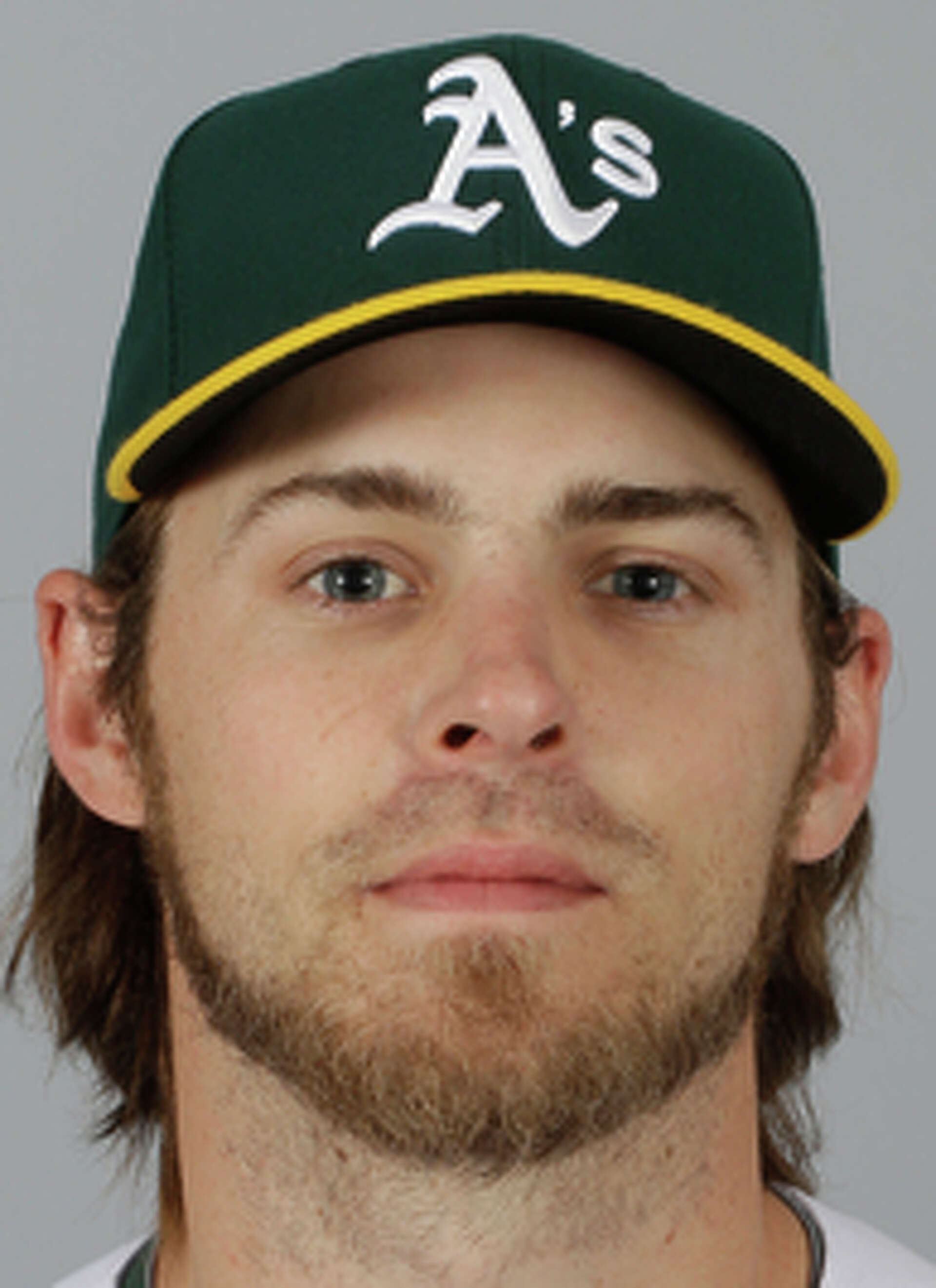 1 foot in, 1 foot out: New rule is batter’s box hokey pokey