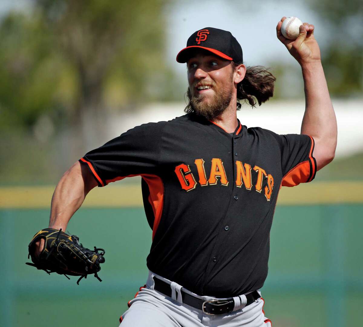 GIANTS UPDATE: Bumgarner talks about his rough first outing