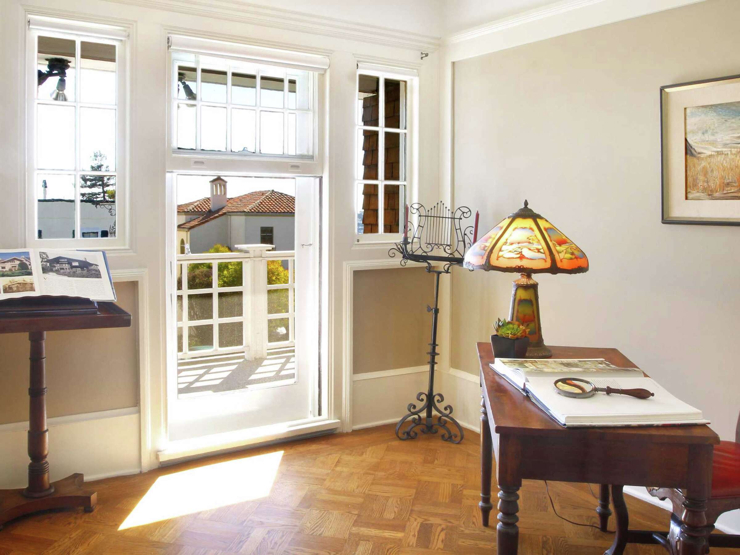 Julia Morgan-designed Vallejo home example of First Bay Tradition