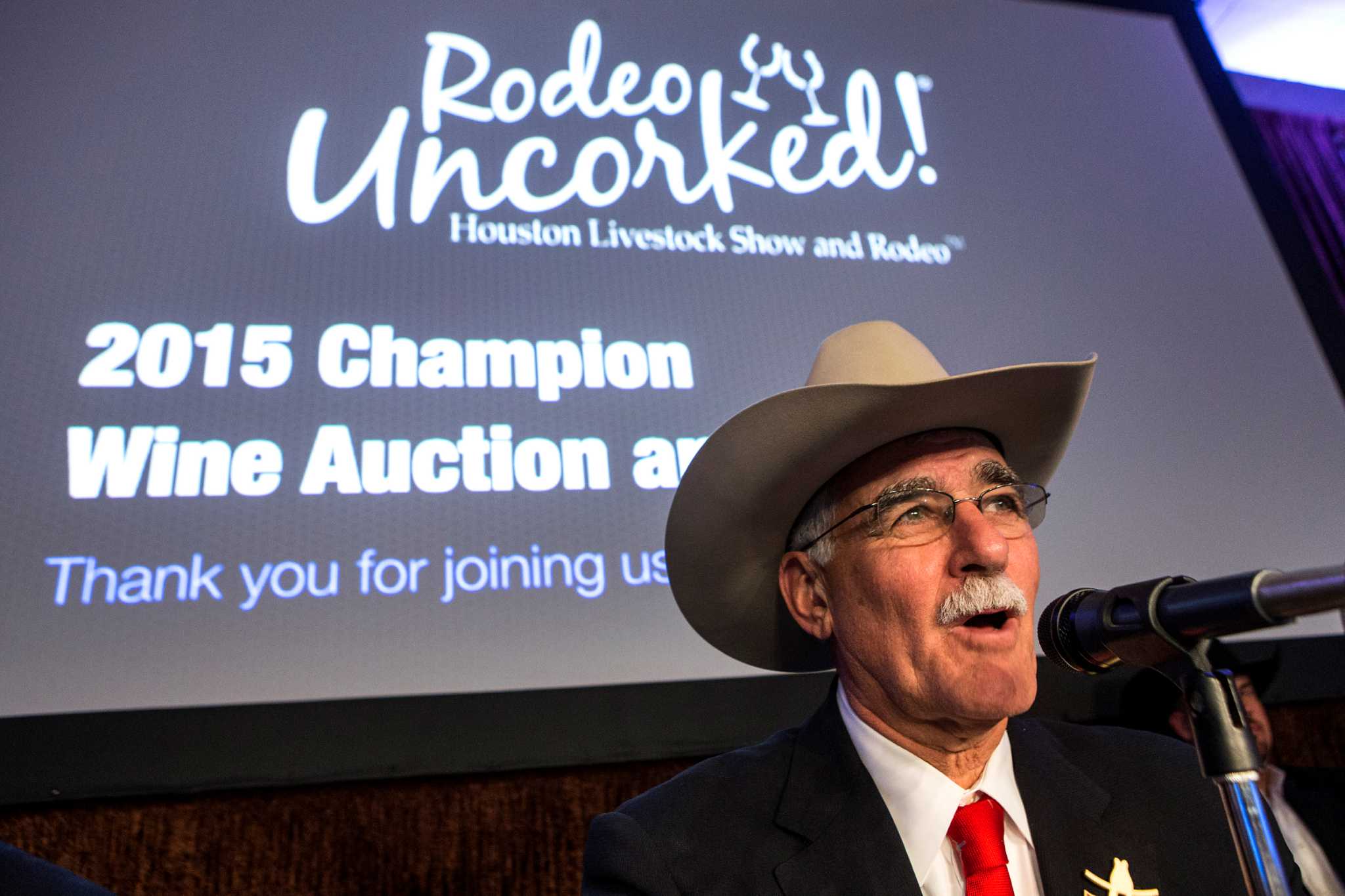 Holford's voice a staple at RodeoHouston