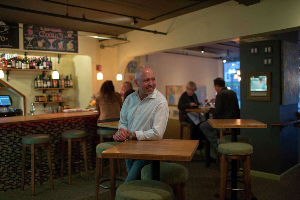 Monterey: Jennini Kitchen + Wine Bar