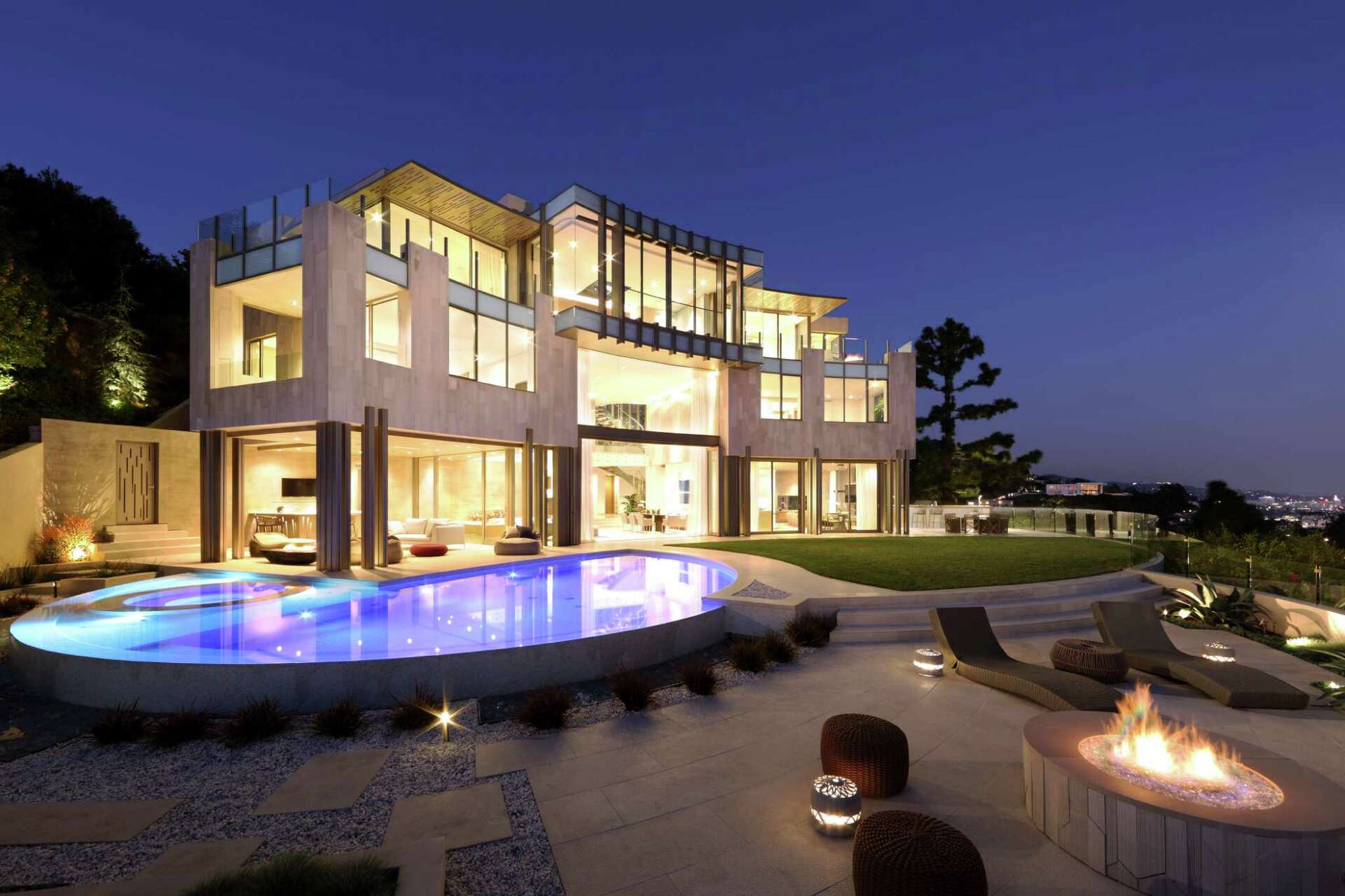 Richard Landry, the ‘king of tasteless mansions,' aims to please his A ...