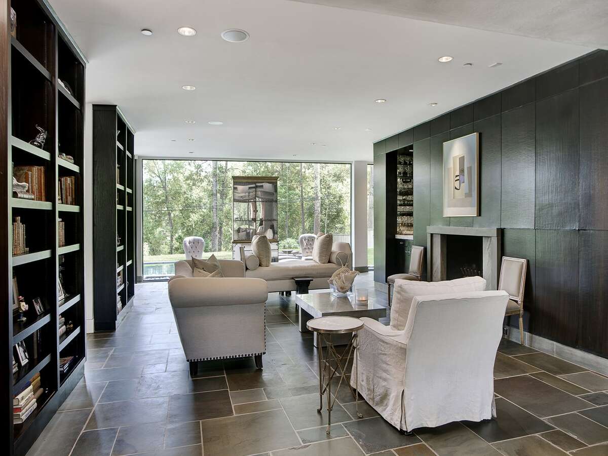 The Astrodome's architects also designed this Memorial home