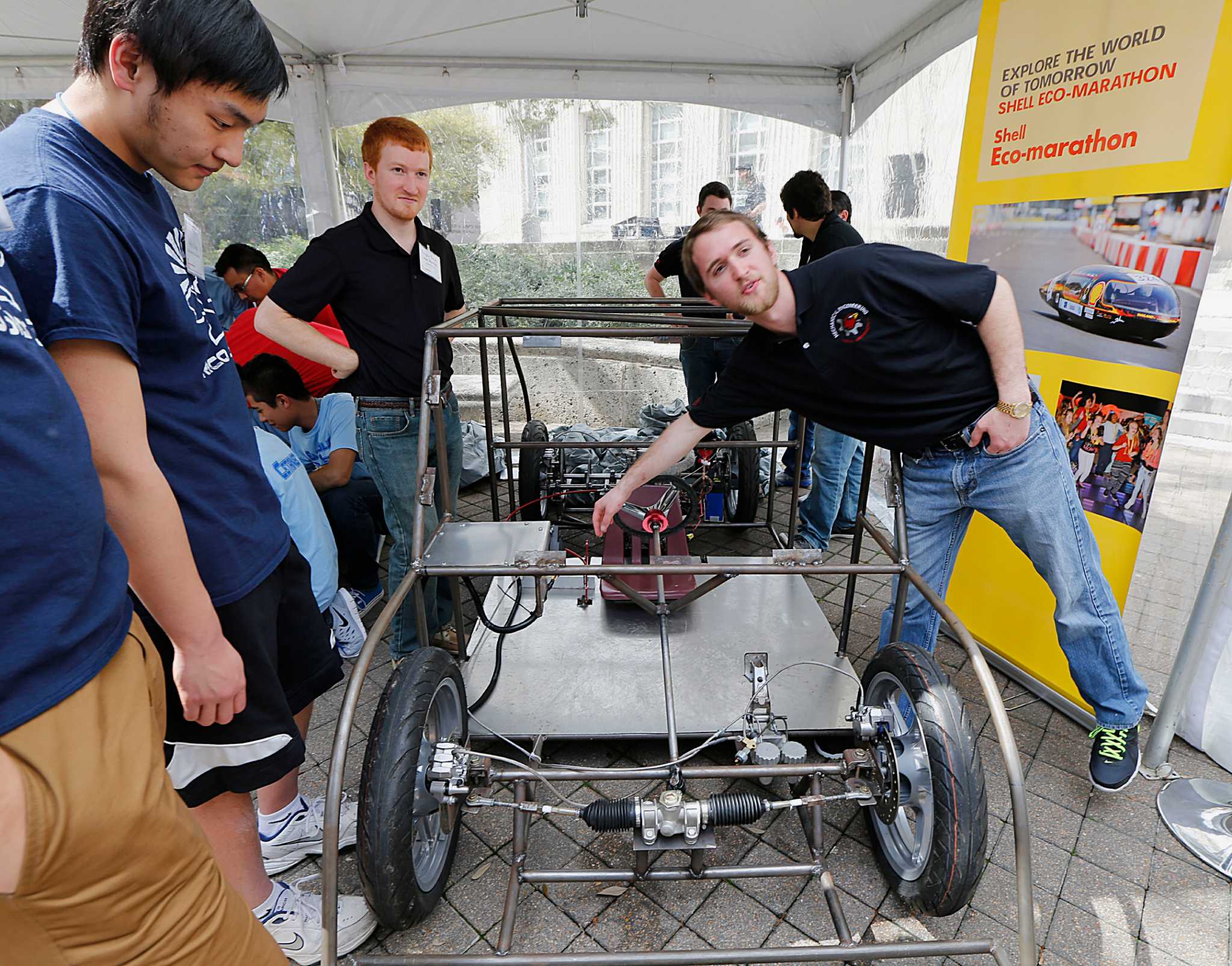 Student teams rev their engines for Shell event in Motor City