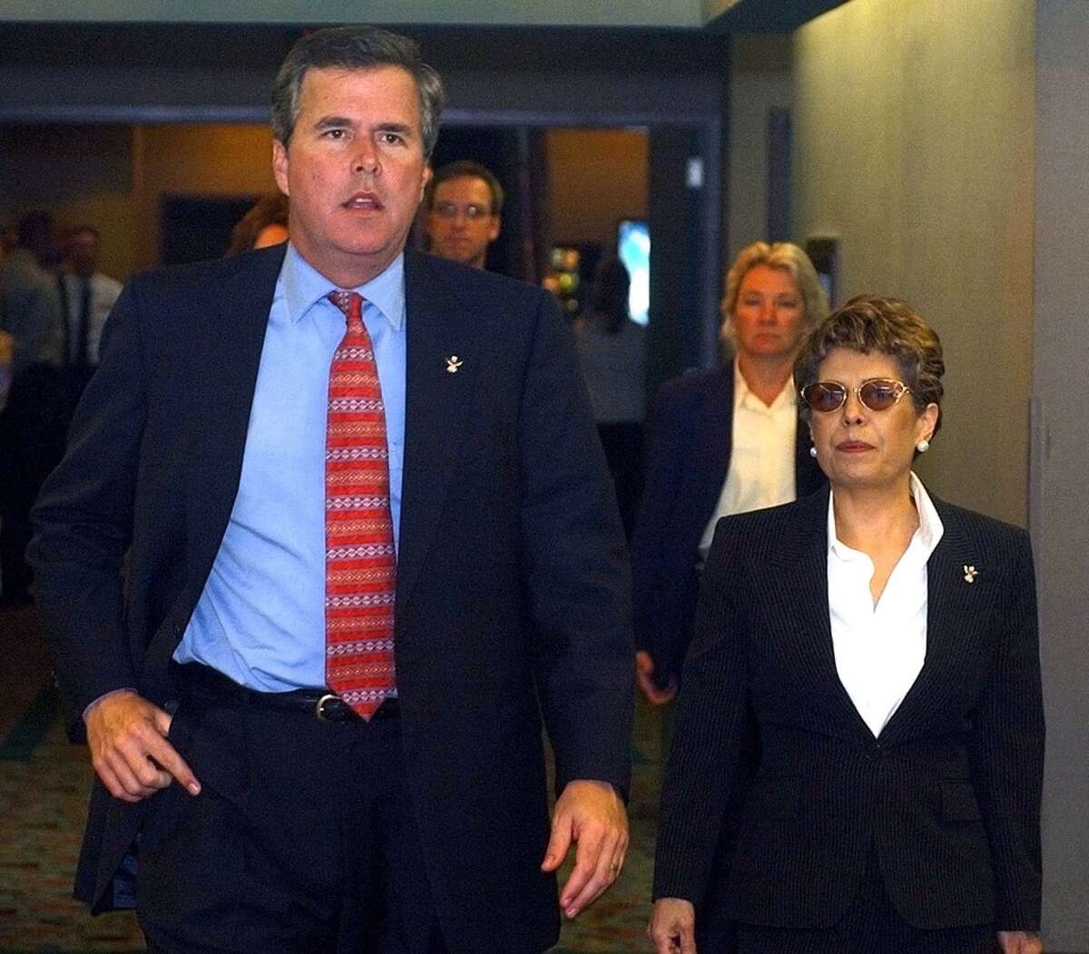 Jeb Bush doesn't regret using the term 'anchor babies'