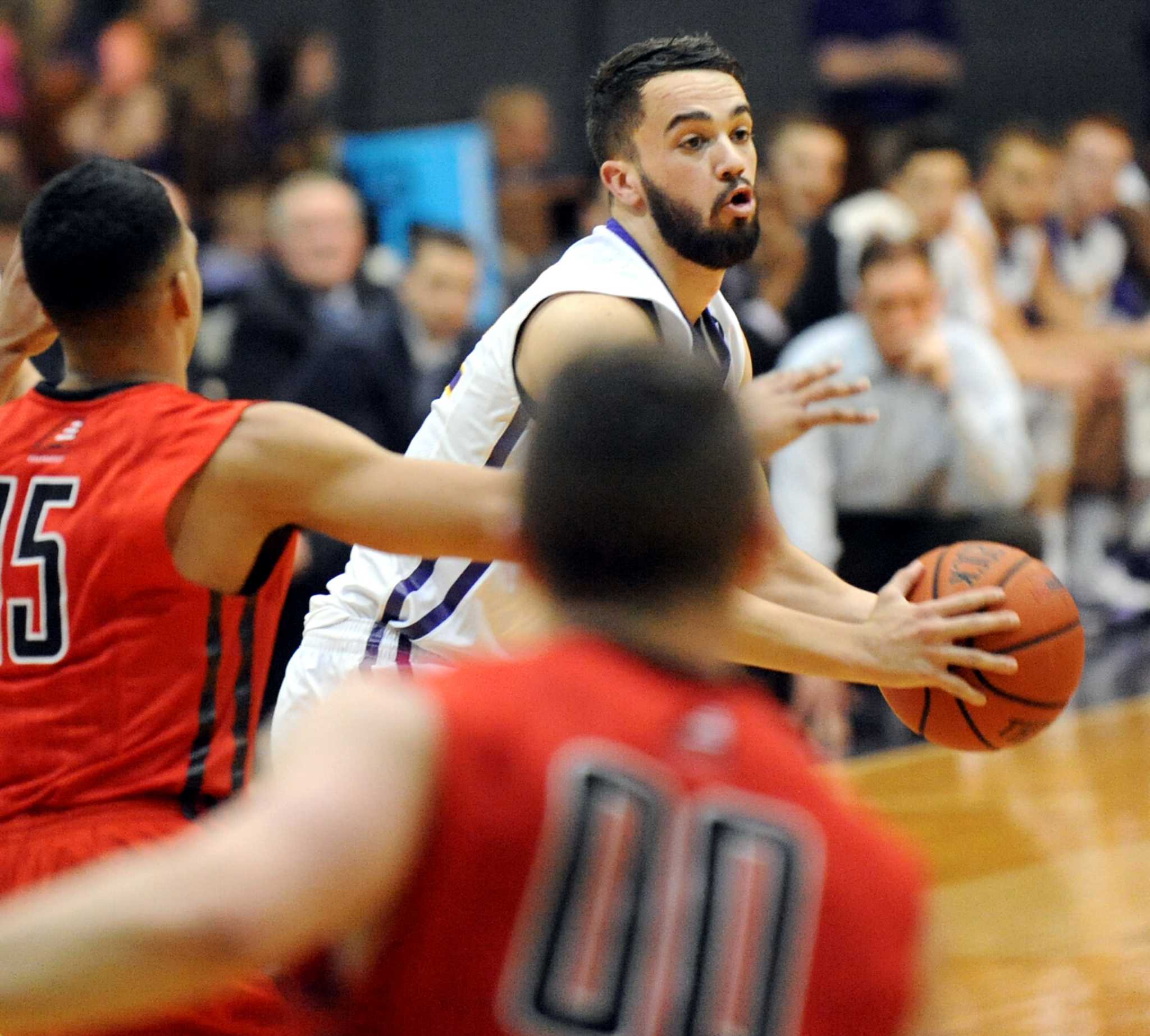 After his mother's death, UAlbany's Hooley finds comfort on the court