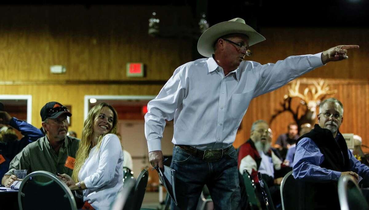 Deer breeders under the gun to change practices