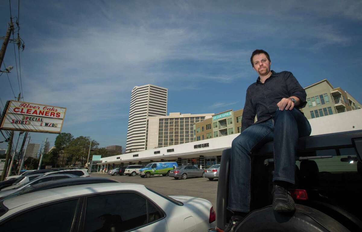 Harris County's pollution lawsuits draw criticism, praise