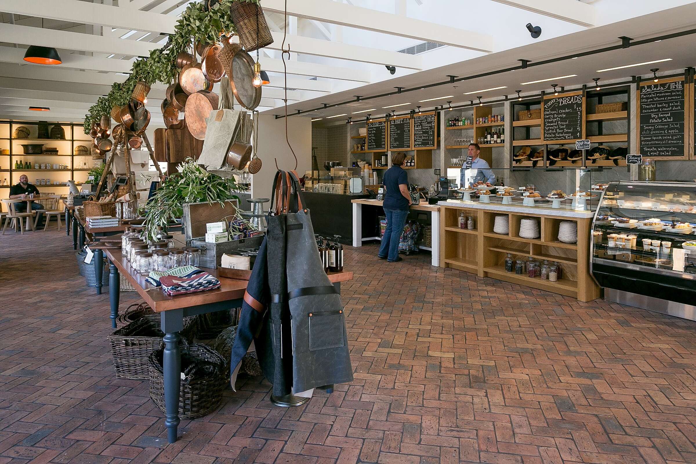 Napa: Dine, nosh, sip and shop at Cairdean Estate winery