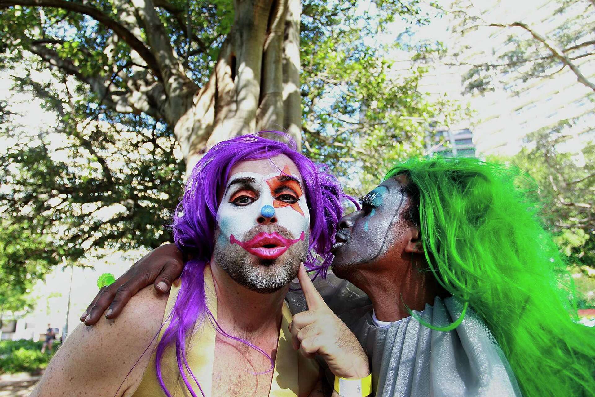 Should the U.S. Census expand gender options beyond 'male' and 'female'?