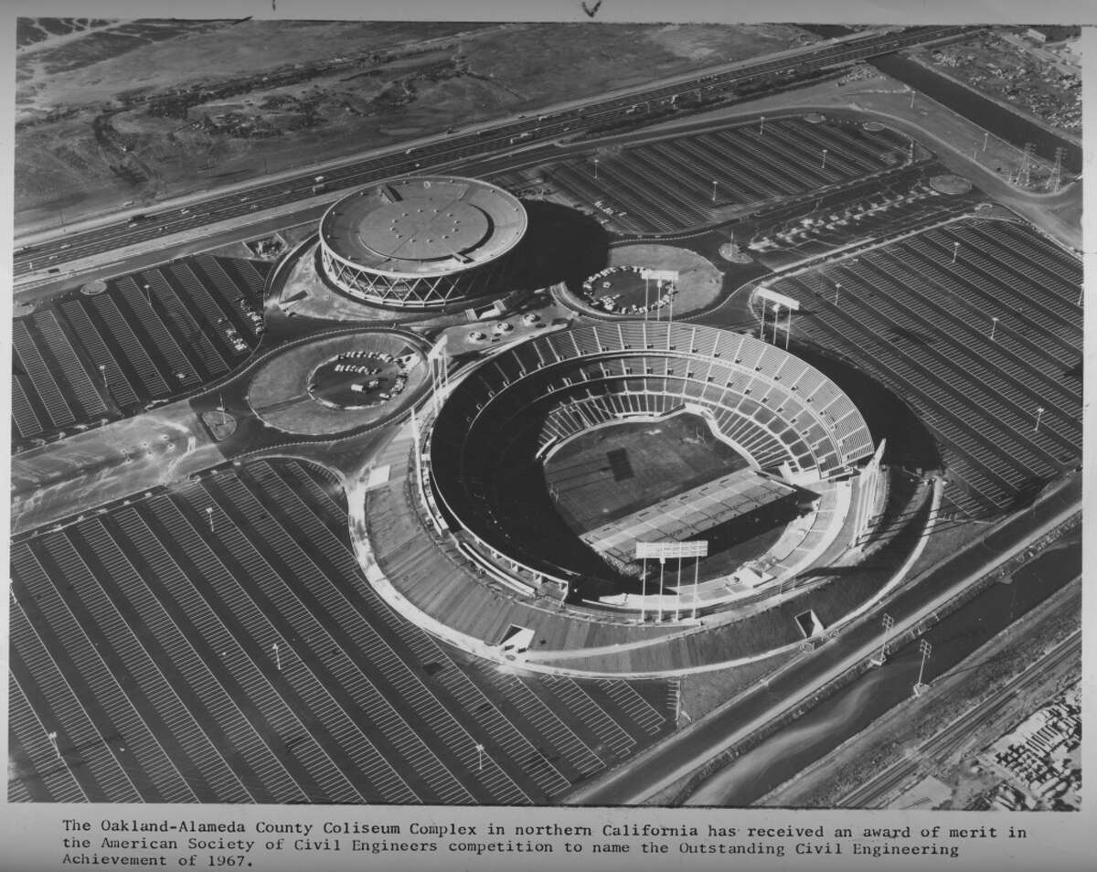 Oakland pursues scaled-down version of Coliseum City