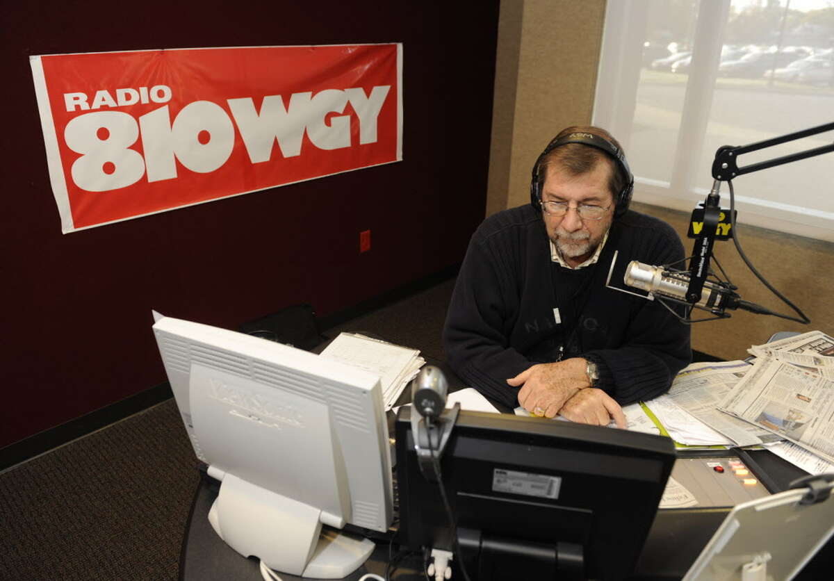 Legendary WGY radio host Don Weeks dies at 76
