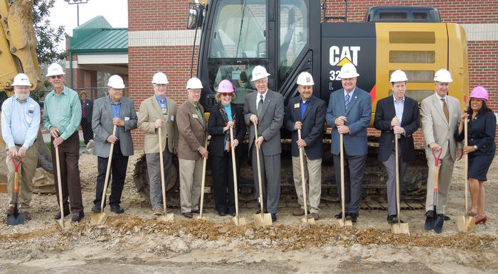 Fort Bend expands community center