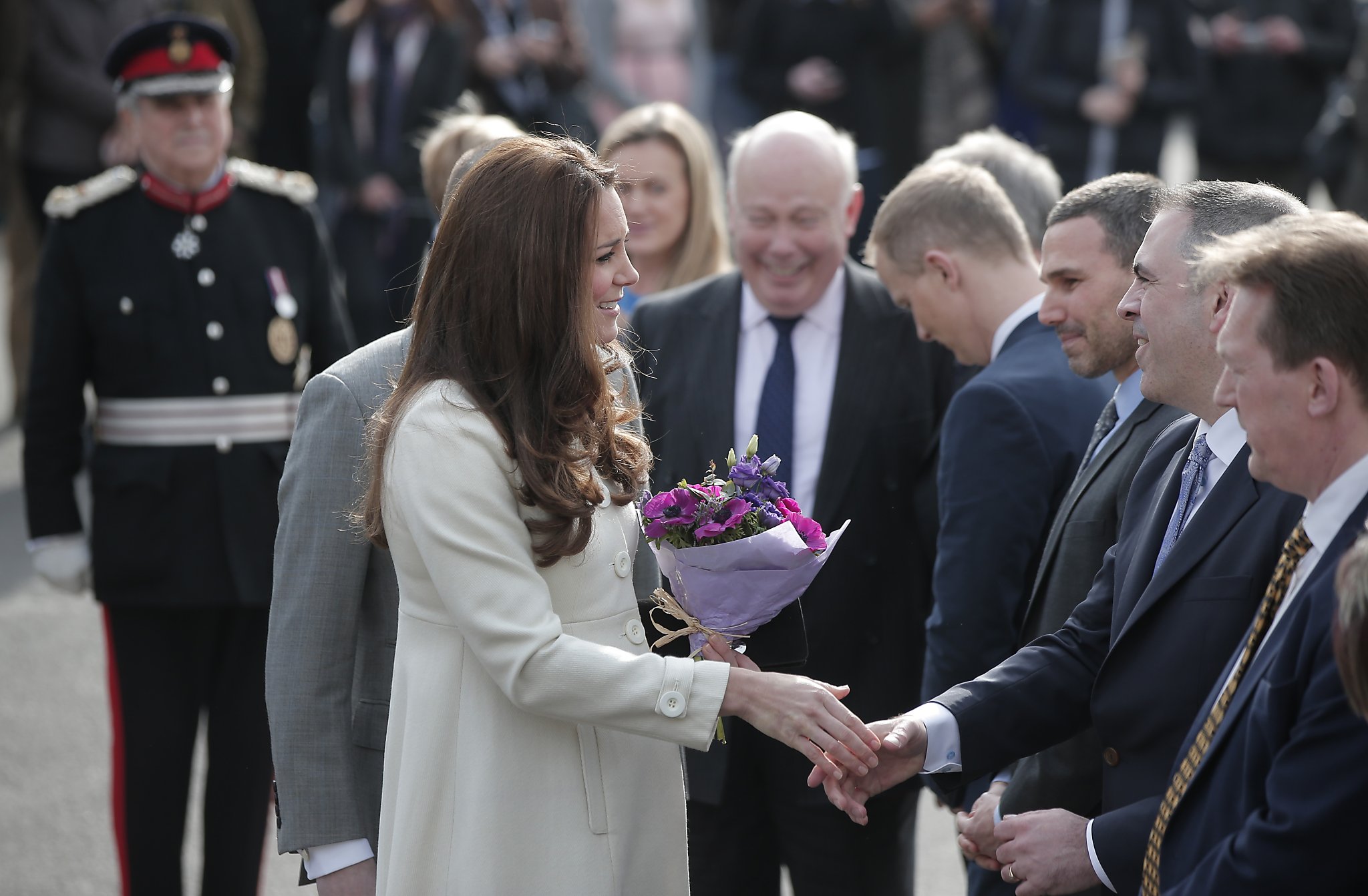 A real duchess visits Downton Abbey