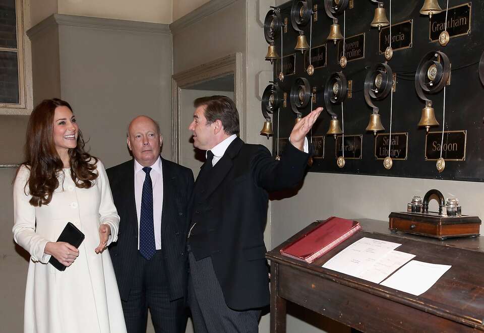 A real duchess visits Downton Abbey