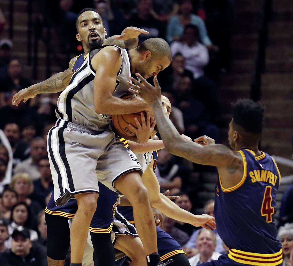 Unconscious Irving, missed free throws doom Spurs