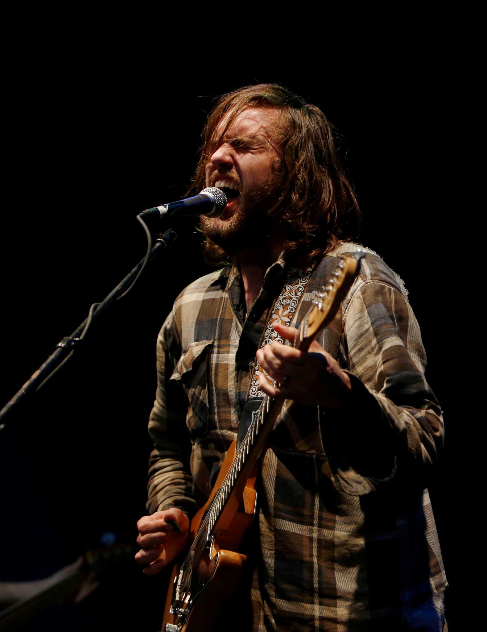 Country music purists flock to RodeoHouston's 'Hideout' tent