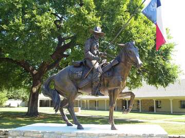 Exploring Waco on two wheels