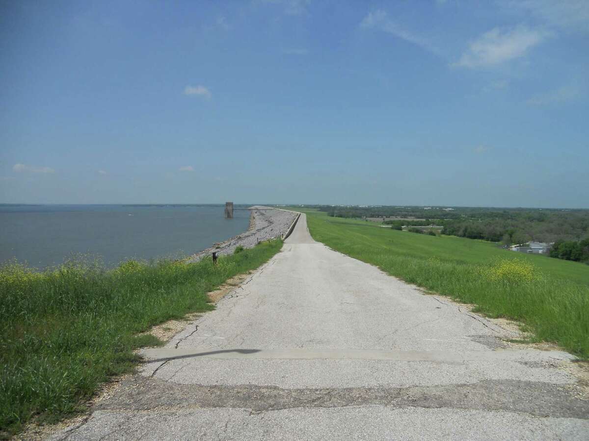 Exploring Waco on two wheels
