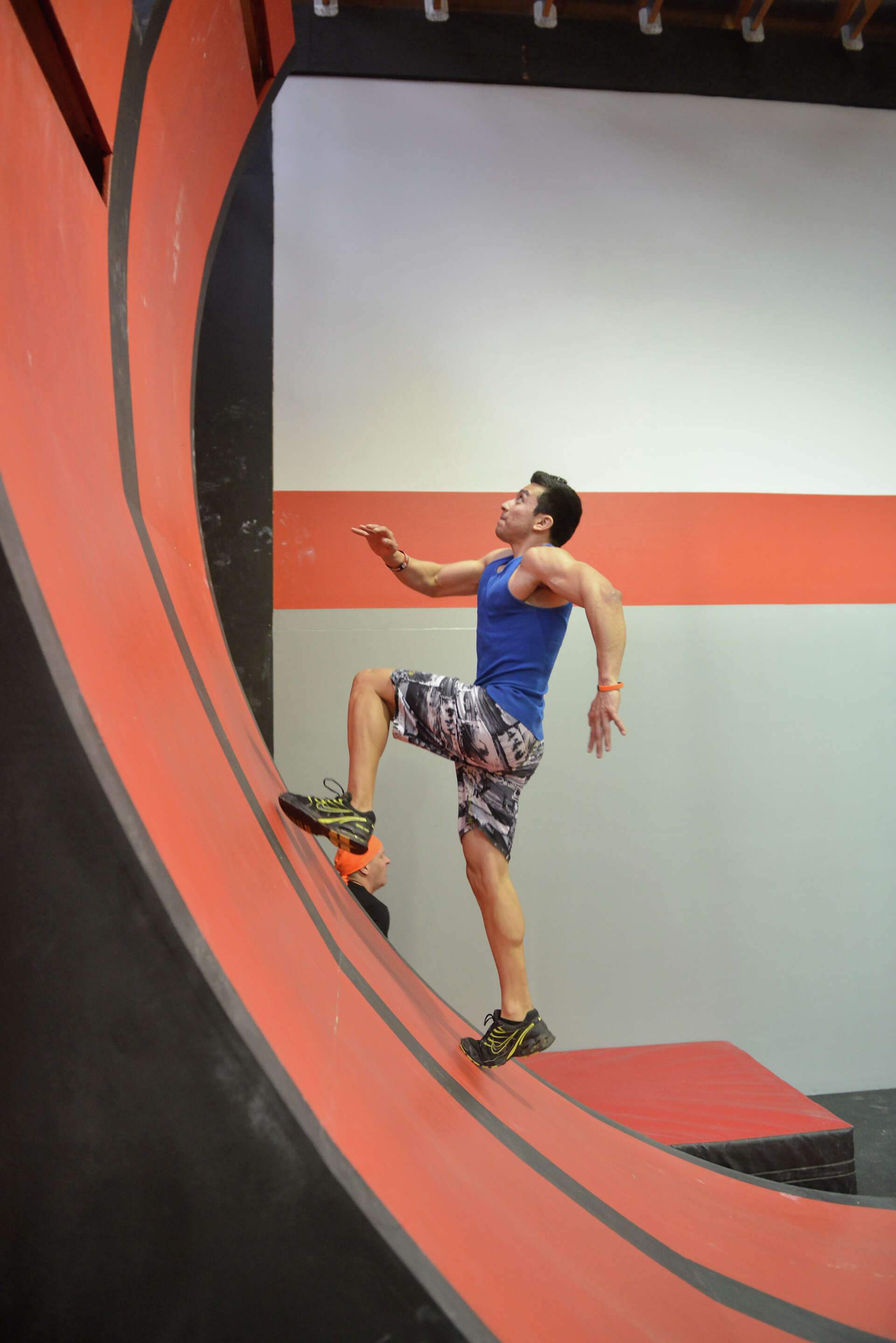 Wannabe ninjas tackle obstacle courses for fun, fitness
