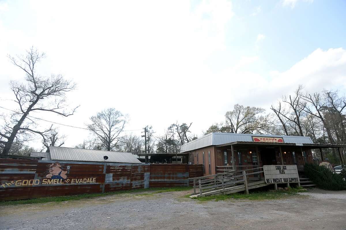 Chuck's BBQ & Burgers