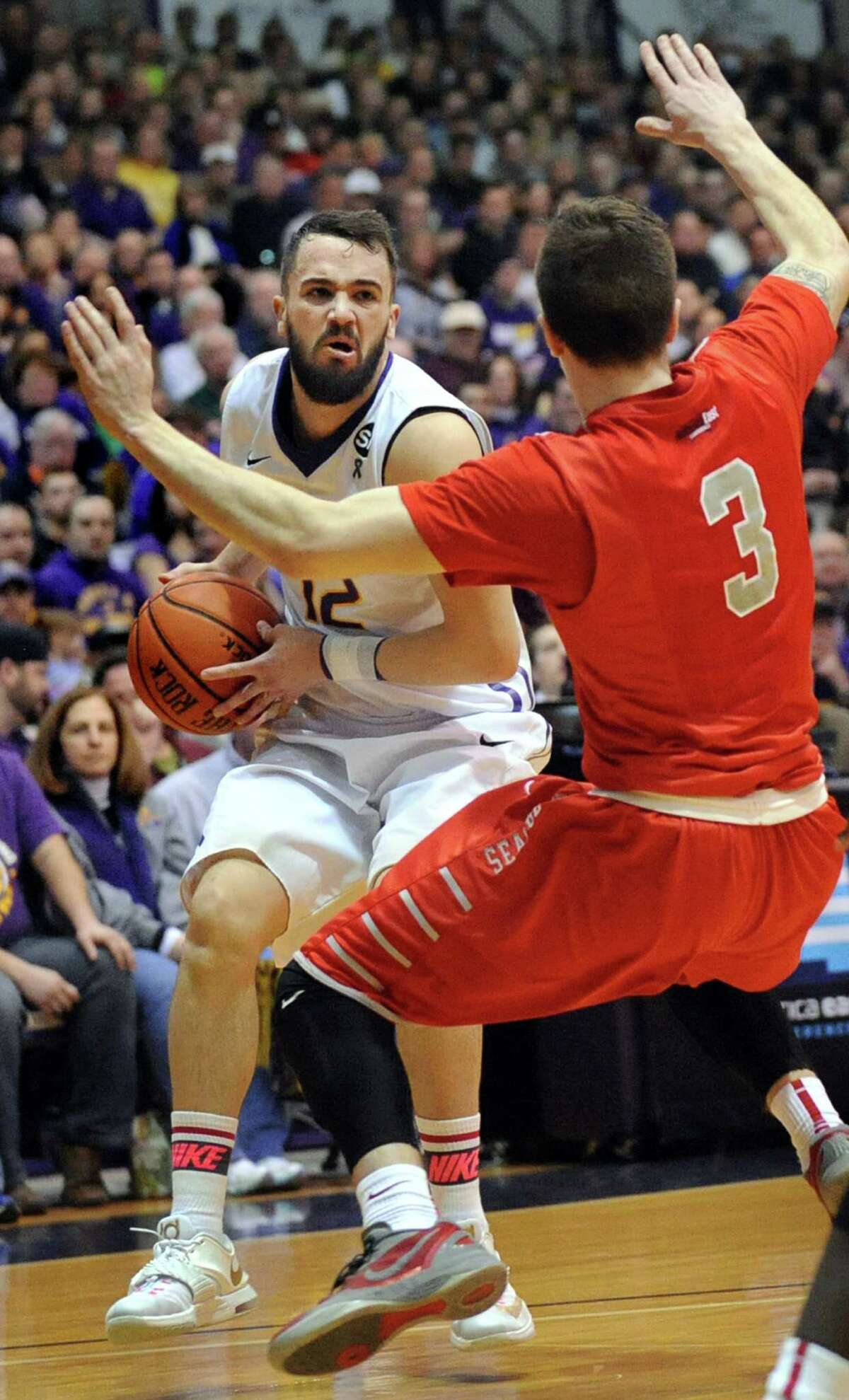 Peter Hooley's 3 sends UAlbany basketball back to NCAA Tournament