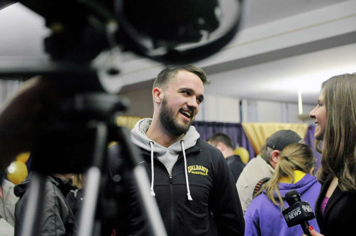 Spotlight widens for UAlbany hoops hero Hooley