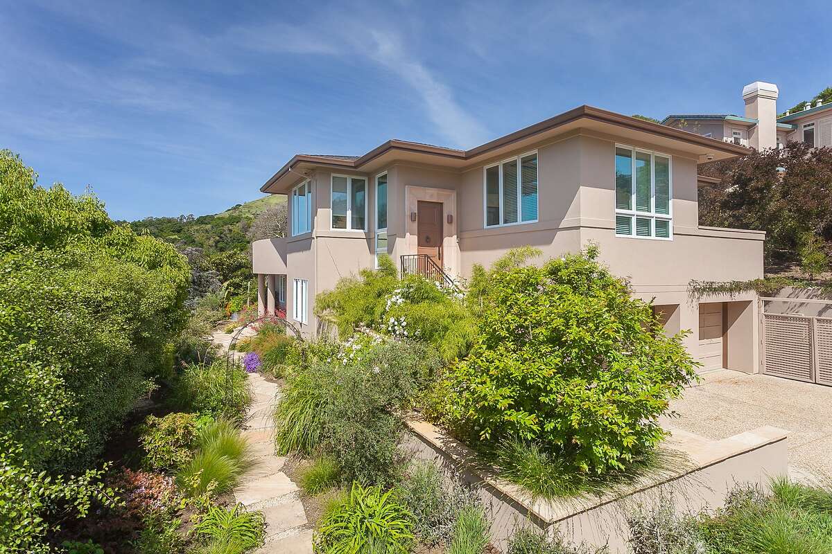 Craftsmanship, superb views define San Rafael home