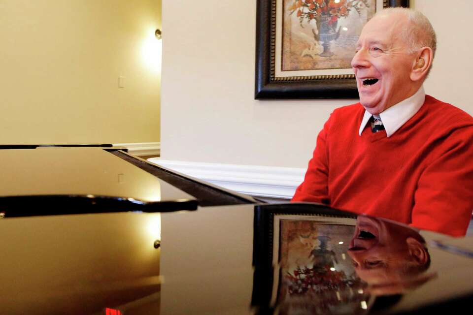 Music lights up longtime musician with Alzheimer’s