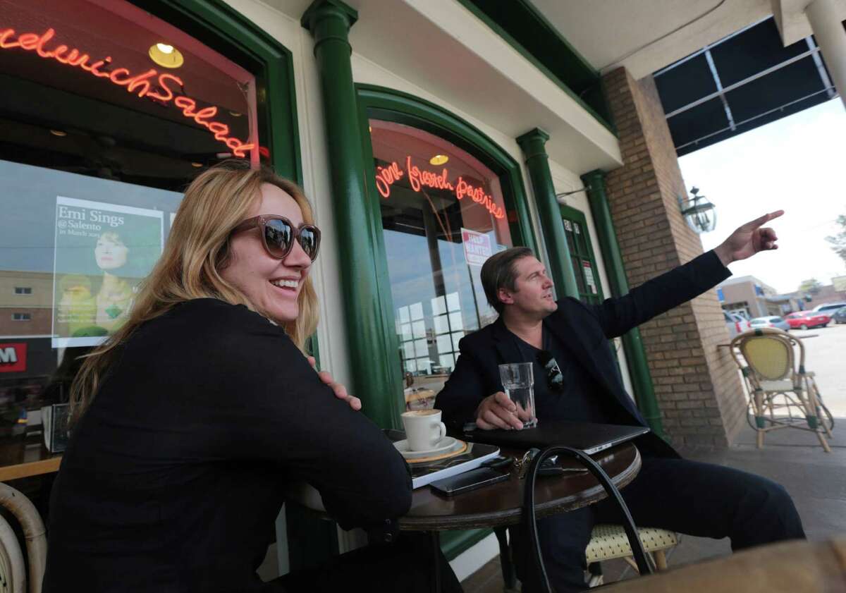 Neighbors and clerks left to wonder about Robert Durst