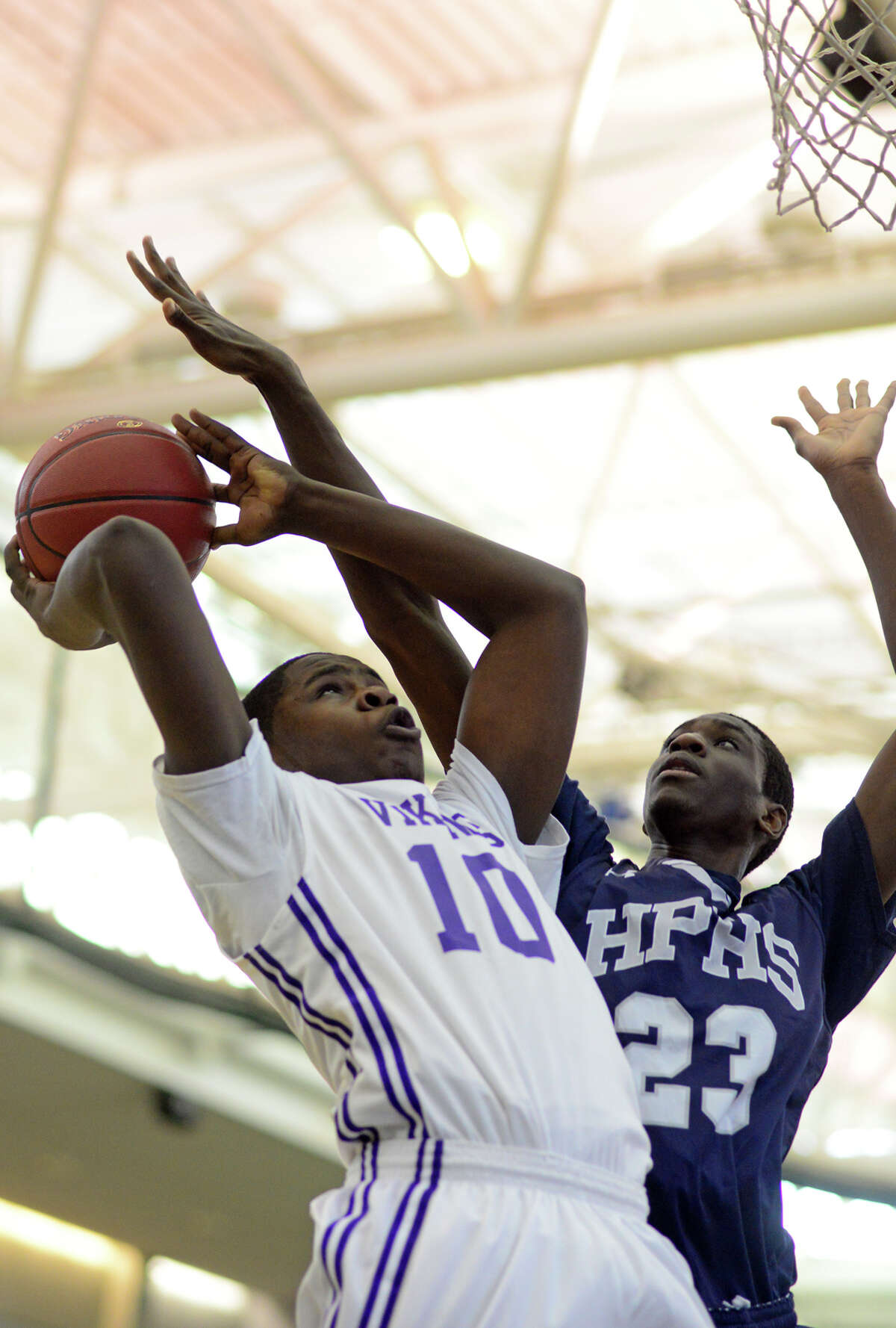 Westhill beats Hartford Public to reach Class LL championship