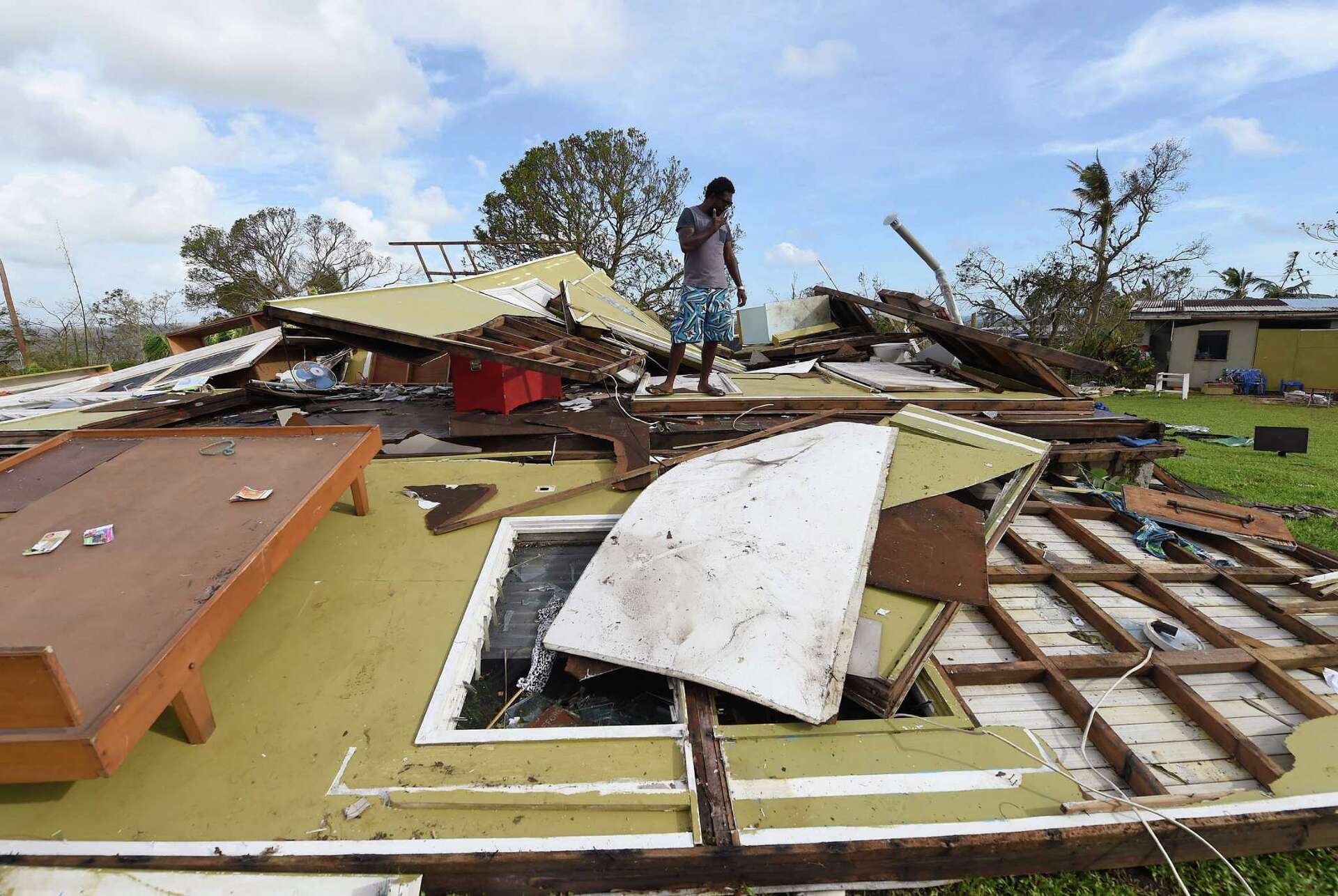 Photos: Incredible destruction from Cyclone Pam in Vanuatu