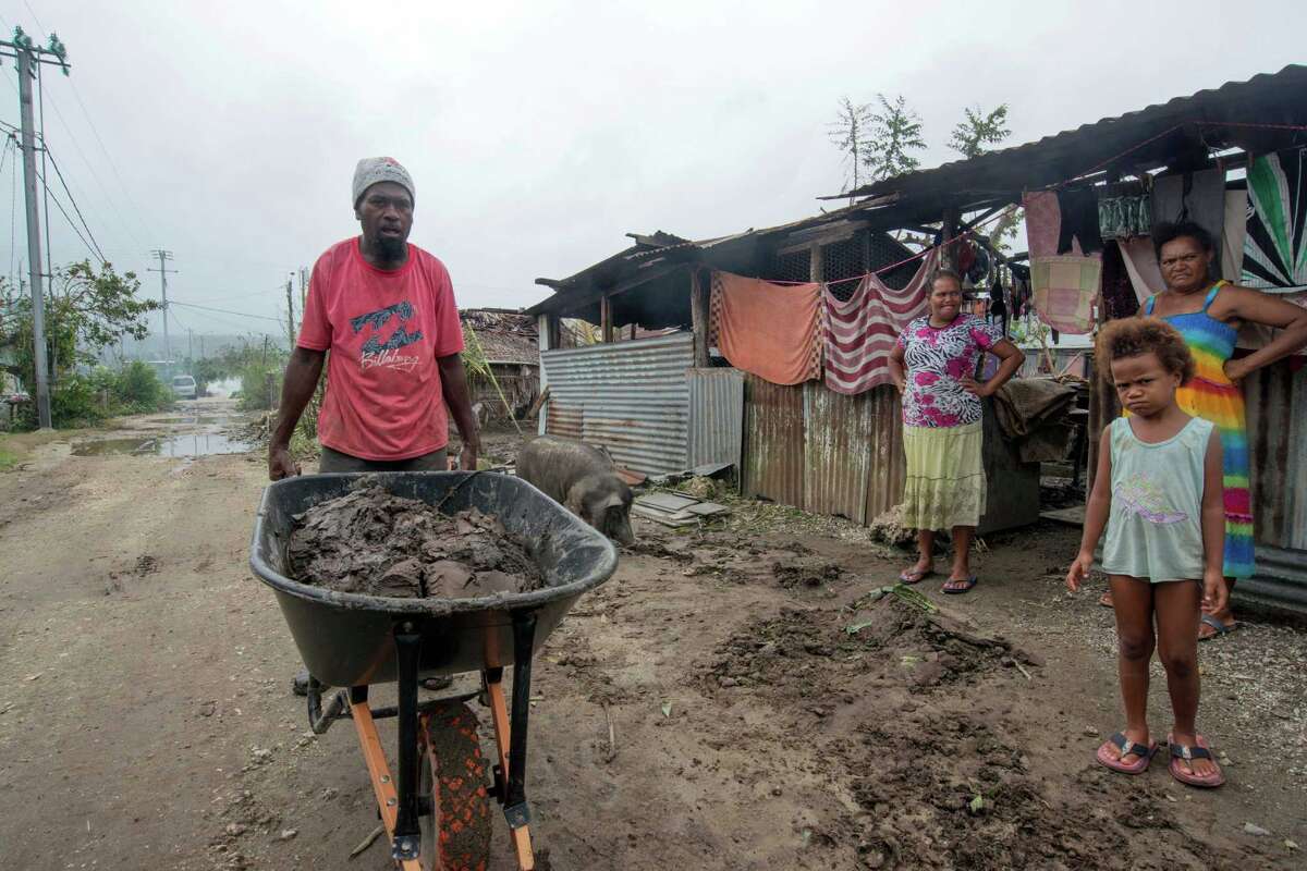 Photos: Incredible destruction from Cyclone Pam in Vanuatu