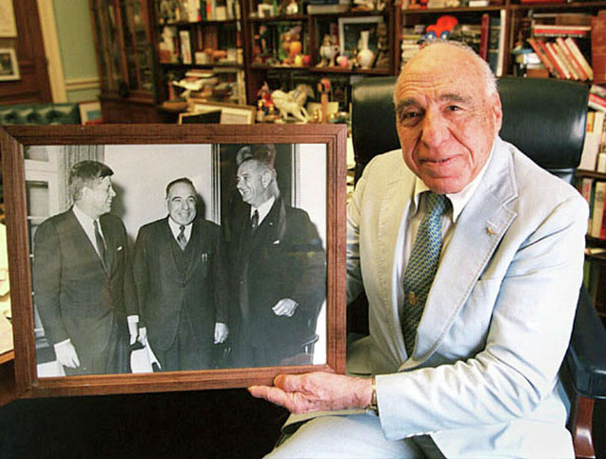 Henry B. Gonzalez: Always the fighter