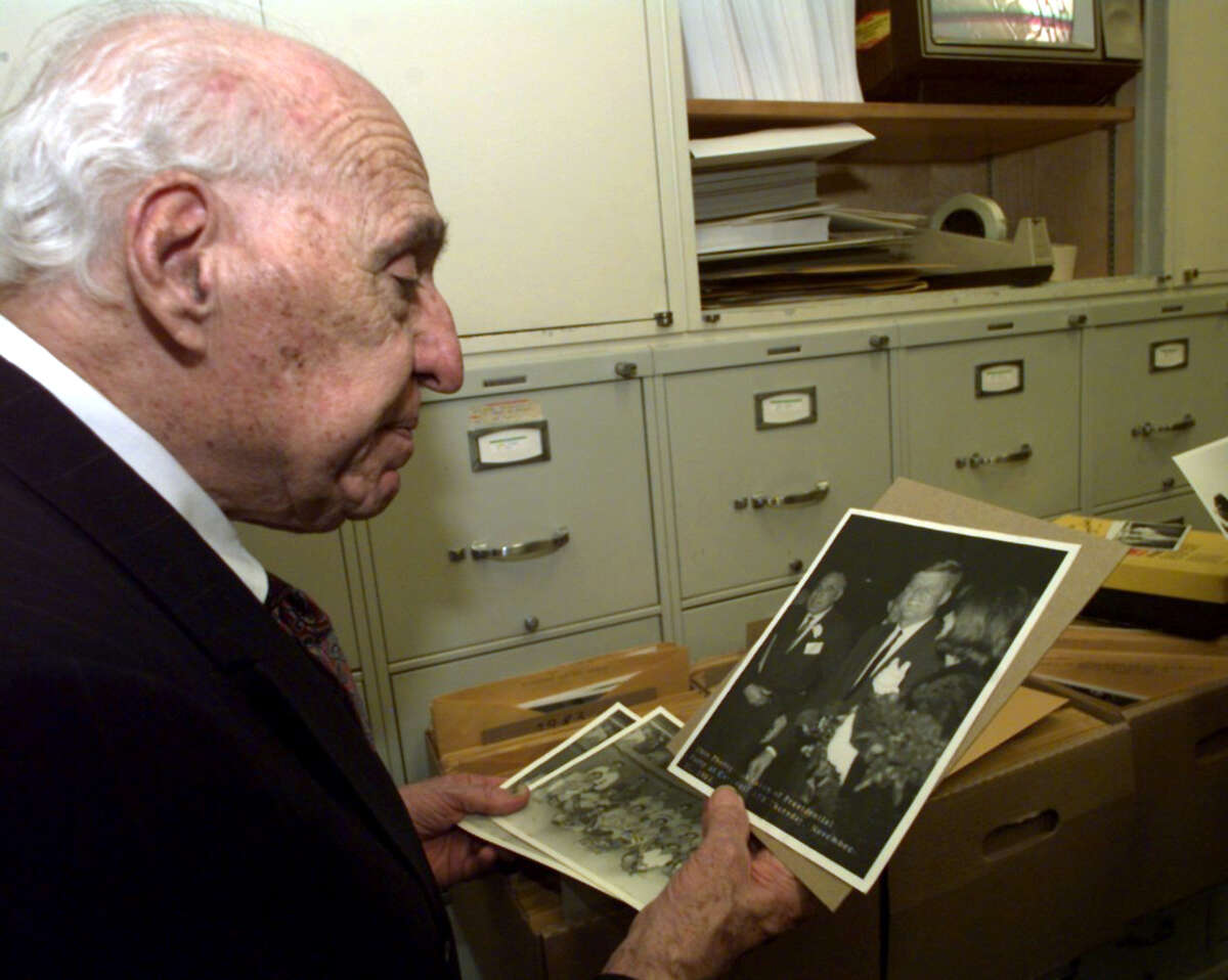 Henry B. Gonzalez: Always the fighter