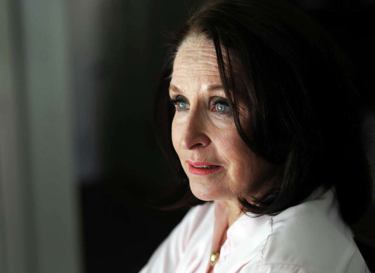 After three decades, Kathie Durst's college friend seeks closure