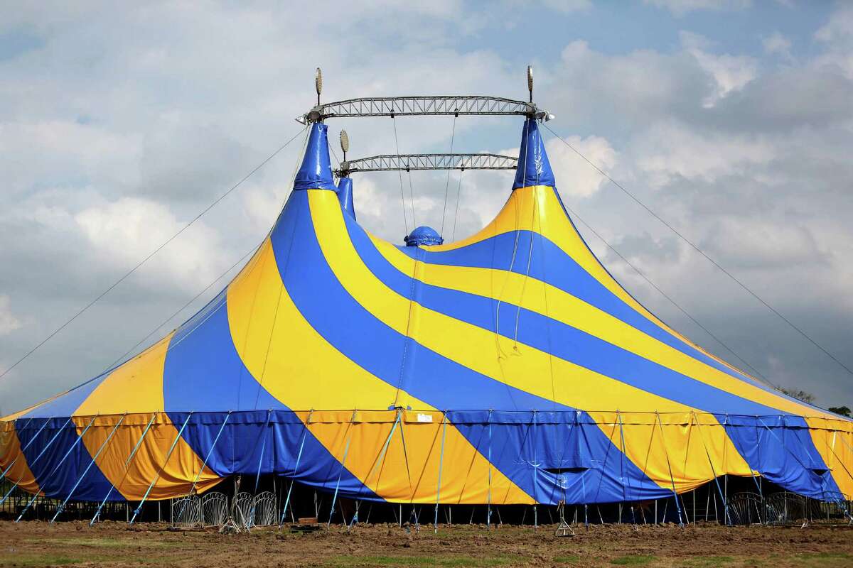 New circus comes to Houston