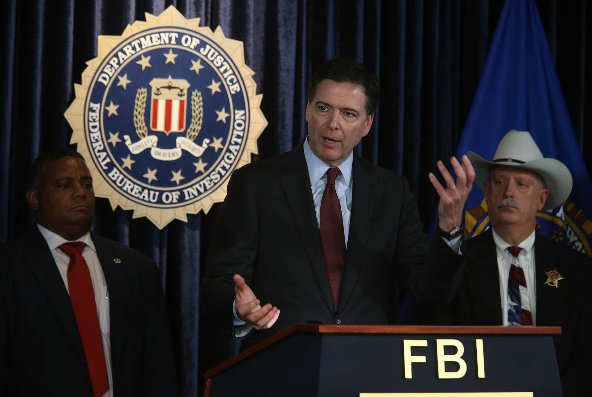 FBI director plans to add resources to Houston crime unit