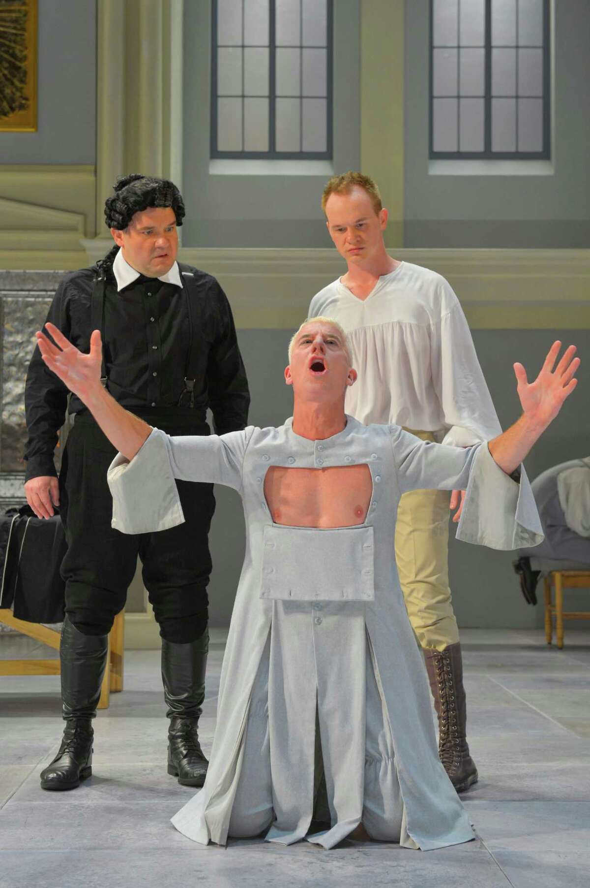 'Tartuffe’ review: Serrand and Epp skewer oh-so-pious hypocrisy